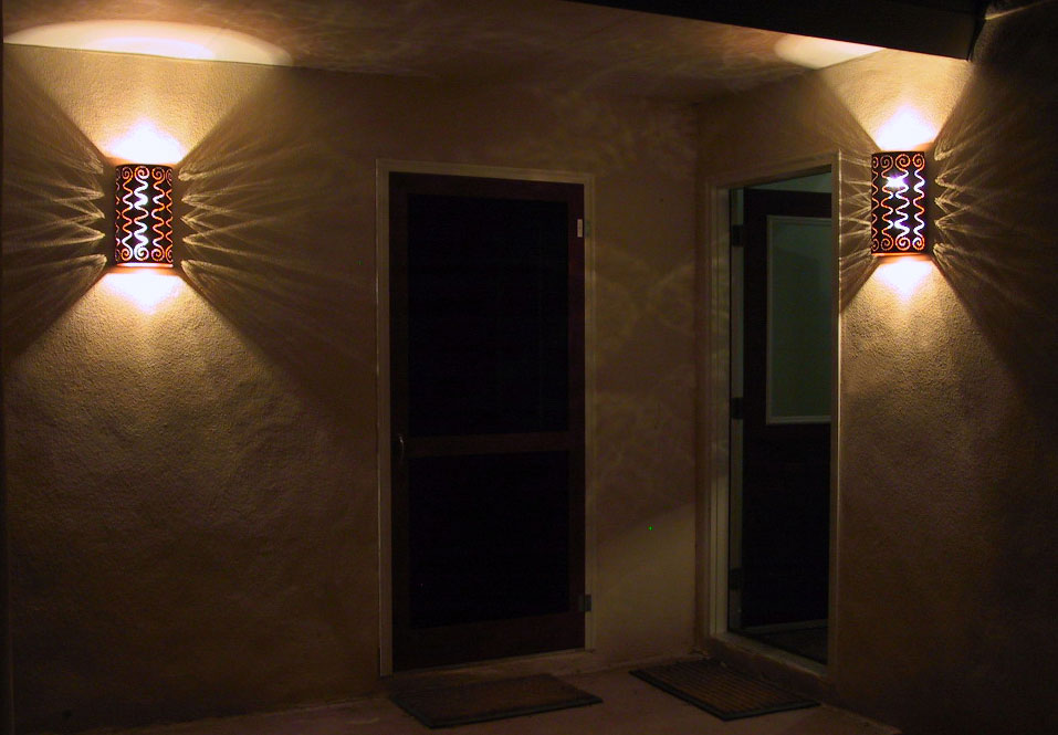 Wall Sconce | Burned Copper Squiggle Wall Lighting